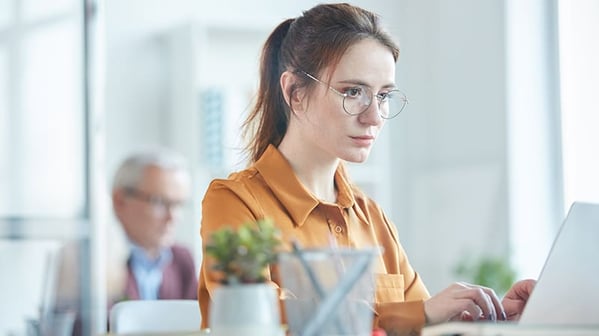 87 Advanced Business Writing Tips [That Actually Work]