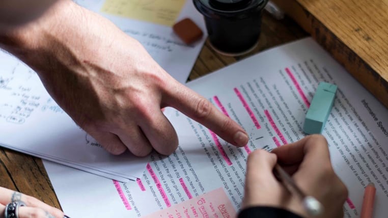 How to Correctly Punctuate Bullet Point Lists